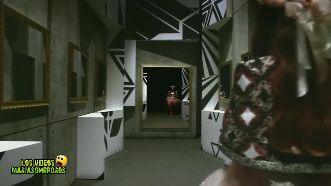 Este Video Esta Prohibido en Corea, Pero No Podras dejar de Verlo 2015 - Coub