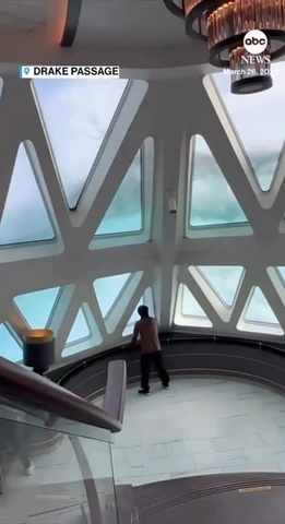 Ocean Explorer and 12-meter Waves - Coub