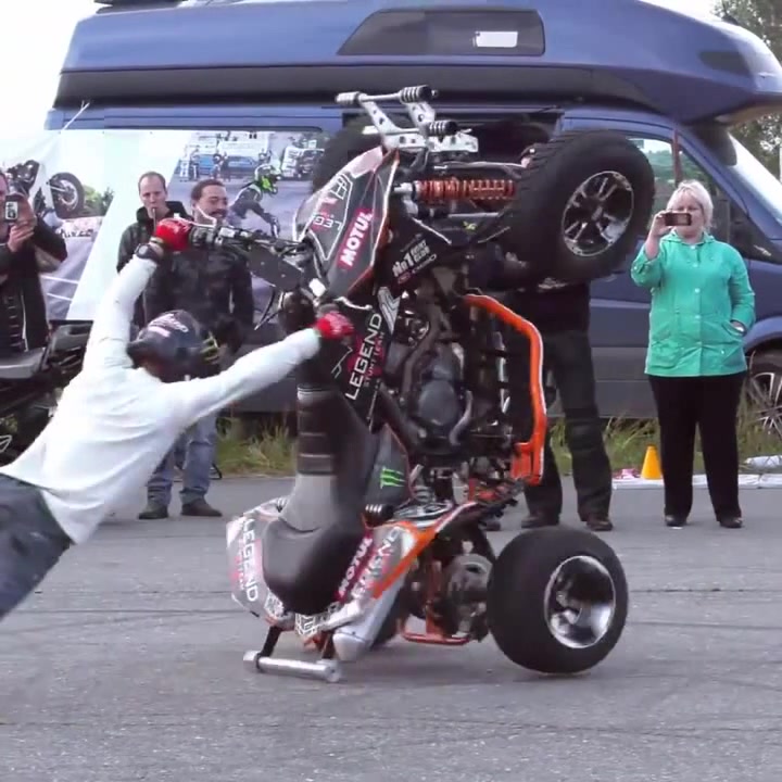 Wow.. He made a lot of great stunts, showed aggression and skill. 2 - Coub