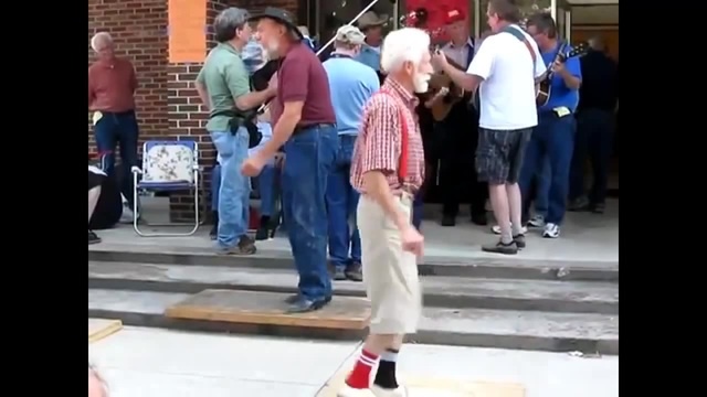 Classic - ReCalled Old man shuffling /// Csoszogi, az öreg shufflers - Coub