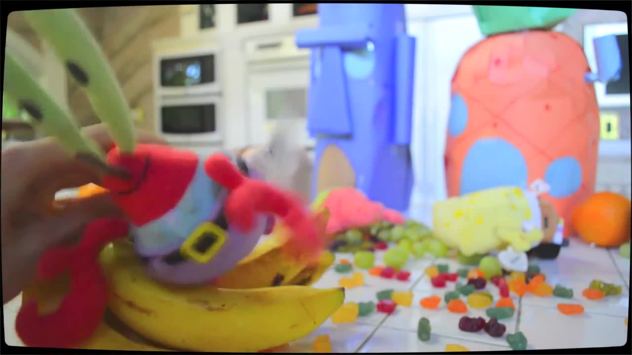 SpongeBob SquarePants Fruit Snacks - FCCD - Coub