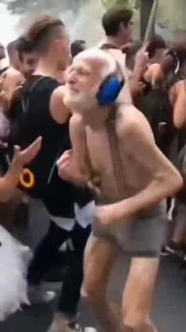 Techno grandpa - Coub