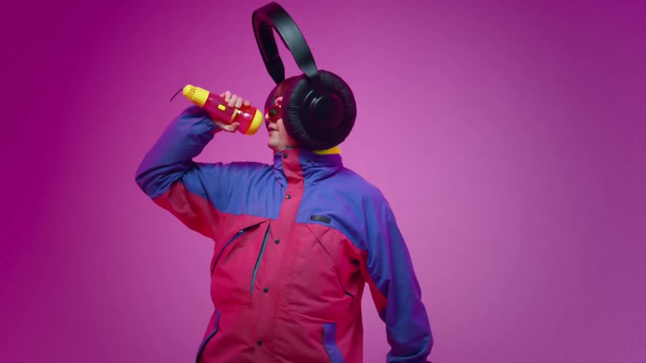 Oliver Tree - Let Me Down [Official Music Video] - Coub