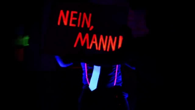 Laserkraft 3D - Nein Mann (official Video) - Coub