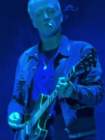 Josh Homme with Kato Dzen - Coub