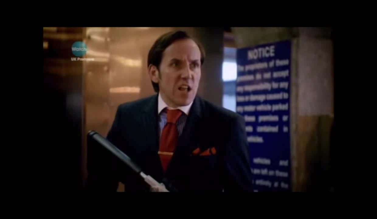 Primeval- Sir James Lester vs Tree Creeper - Coub