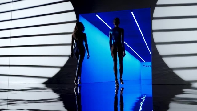 THE CRAZY CATWALK SHOW 5 - Coub