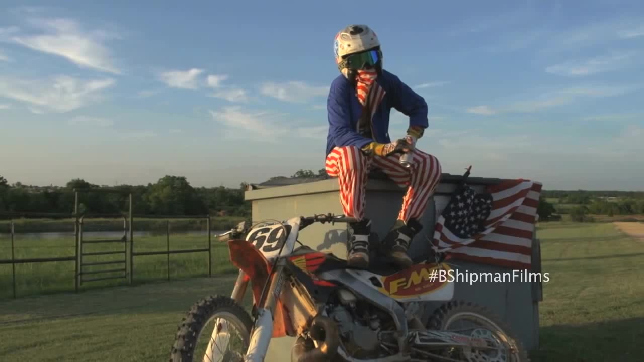 Ronnie Mac - Happy Birthday America - Coub