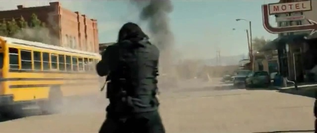 The Last Stand - Machine Gun shootout scene - HD - Coub