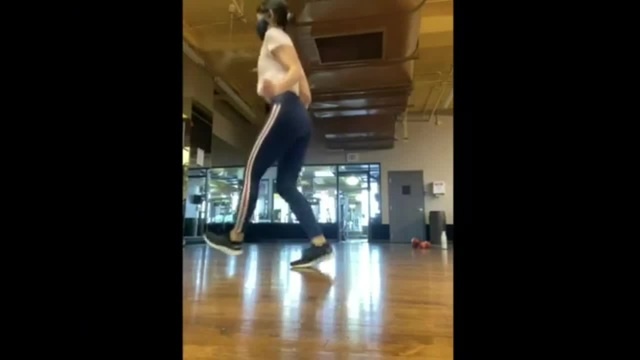 Is She Dancing - Coub