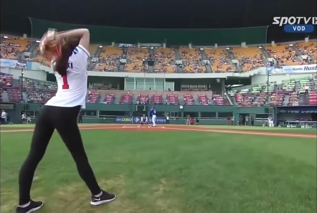 FLEXIBILITY OVER 9000 - Coub