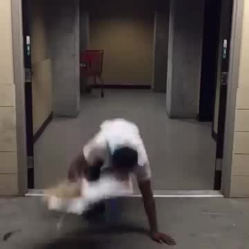 Best Vines: King Bach when a Spaghetti falls out your pocket. - Coub