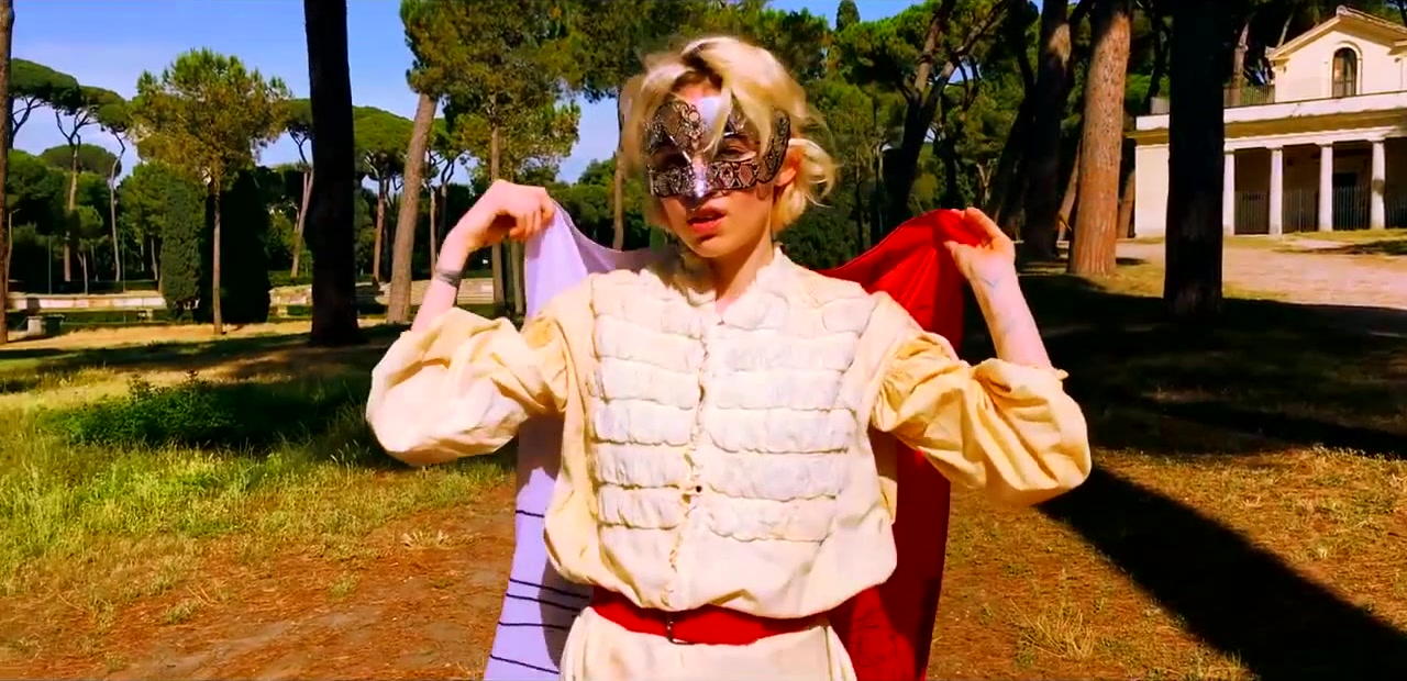 Grimes - Butterfly - Coub