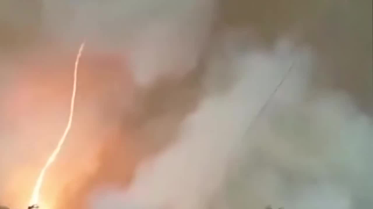 Stick Figure, Slightly Stoopid - World on Fire - Coub