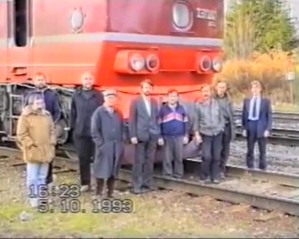 Soviet TEP80-0002 180 tonn, 6000 HP diesel train set world speed record ...