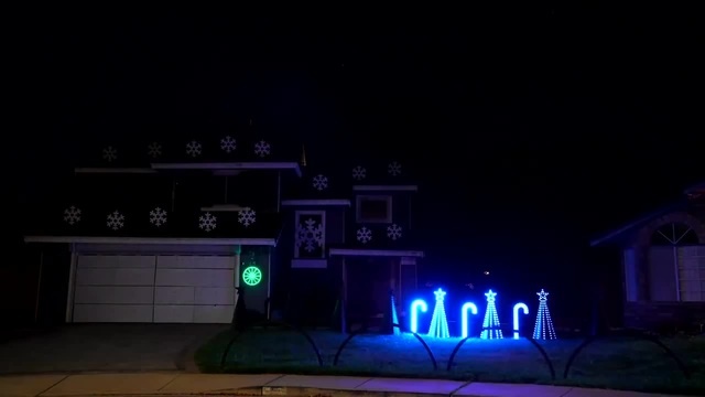 Little Drummer Boy (TobyMac) 2021 Christmas Light Show - Coub