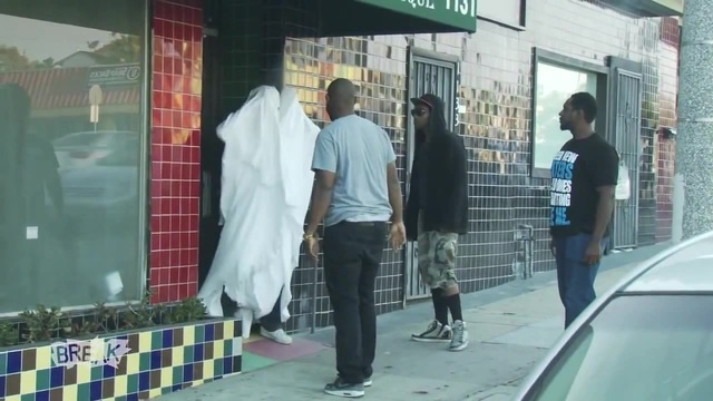 Compton Prank Goes Wrong - Coub