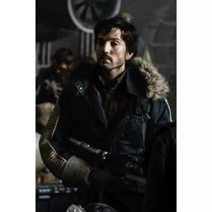he has me so fucking shook!! BUT I CURRENTLY CANNOT BREATHE BECAUSE IM SEEING ROGUE ONE TONIGHT ...
