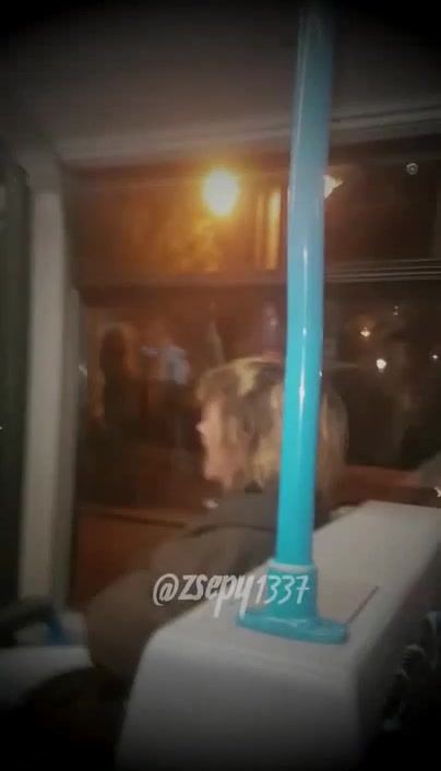 When you listen to your favorite music and the beat drops - Coub