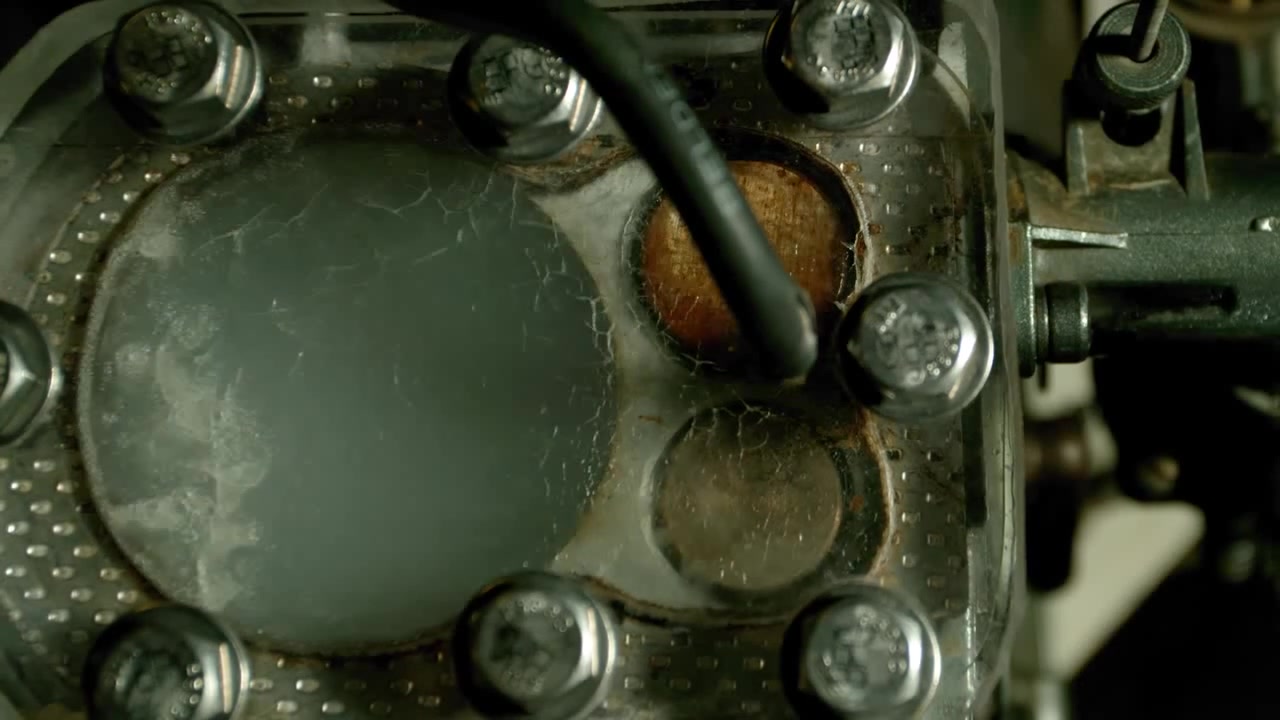 See Through Engine (S1 • E2) Tequila, 151, Propane -Visible Internal ...