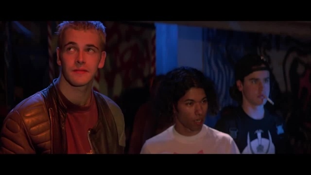 Hackers Dade Beats Kate's Score (1995) Angelina Jolie HD - Coub