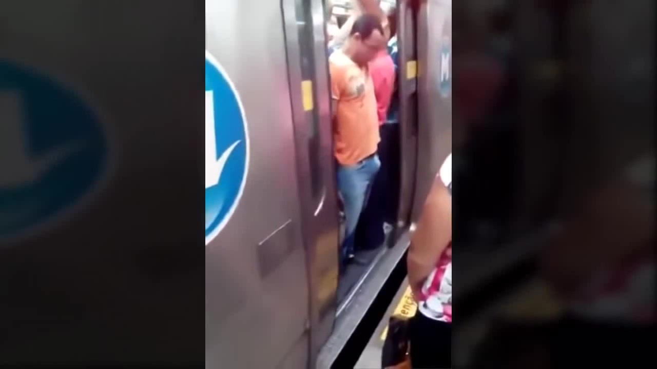 Video shows a man’s ‘erection’ getting caught in train doors (VIDEO) - Coub