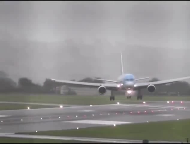 Tokyo plane drift - Coub