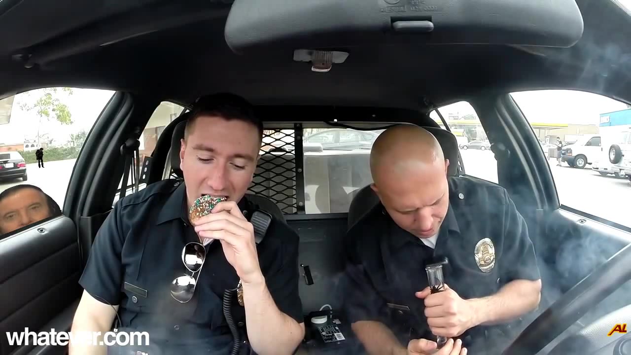 Hotboxing Cops Prank - Coub