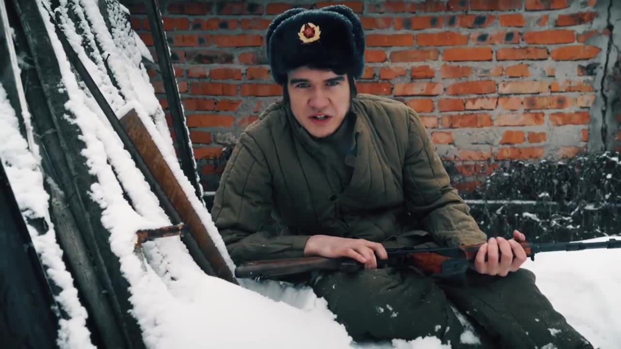 [BADCOMEDIAN] Ivan on Red Square - Coub