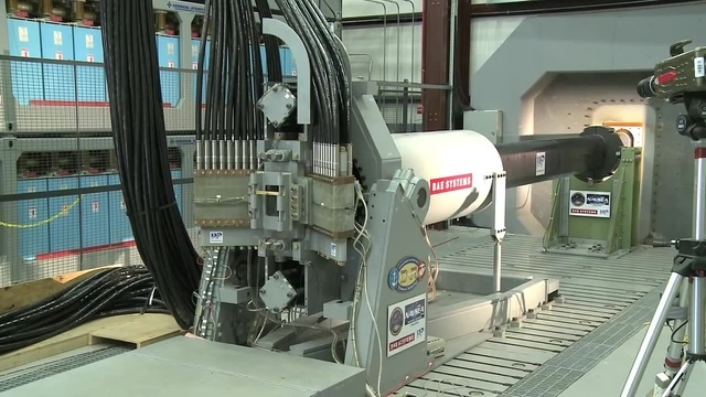 BAE Electromagnetic Railgun - Coub