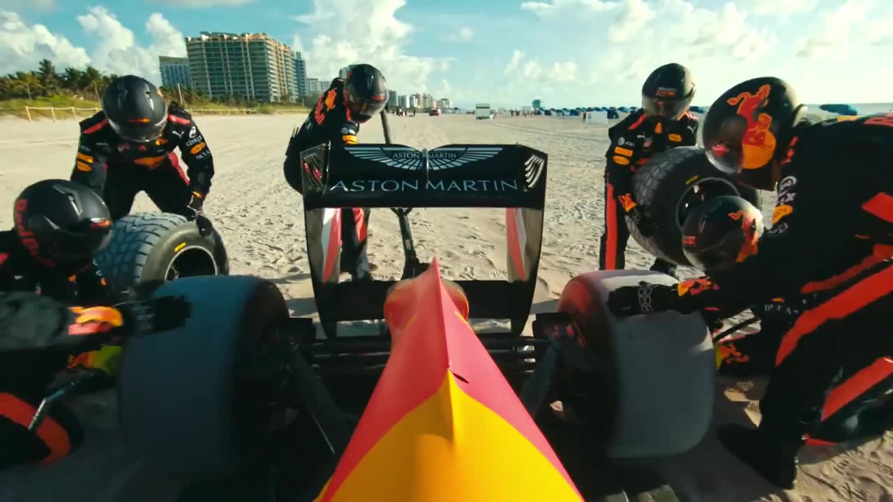 Miami Beach Pit - Coub