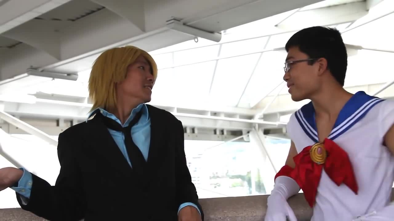 Sanji IRL (In Real Life) - One Piece Cosplay! - Coub