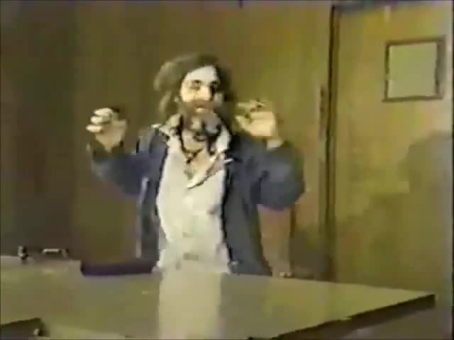 Charles Manson dance - Coub