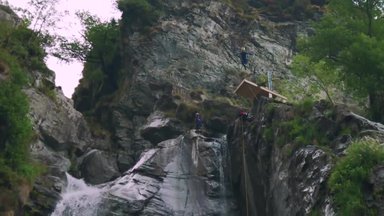 World record for highest cliff dive! Laso Schaller's. - Coub