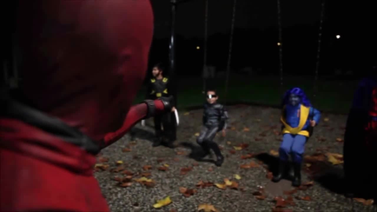 How Deadpool Spent Halloween - Coub