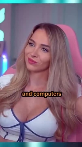 "BLONDE VS COMPUTER" - Coub