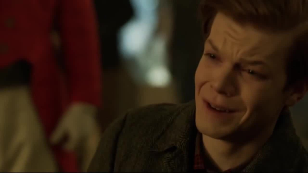 Gotham - Jerome- Feel good inc - Coub