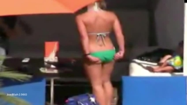 Britney Spears Green Bikini - Coub