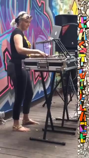 The Legendary DJ Lazy K in NYC - Coub