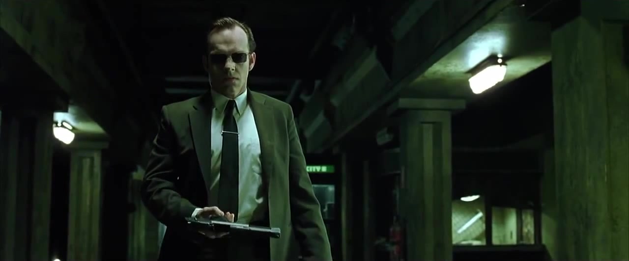 The Matrix Neo vs Mr. Smith (Subway Fight) - Coub