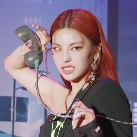 itzy-16 | yeji - Coub