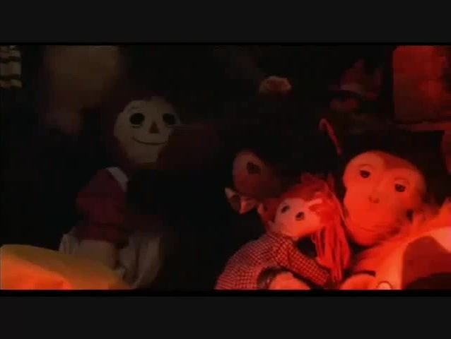 ET stuffed animals scene - Coub