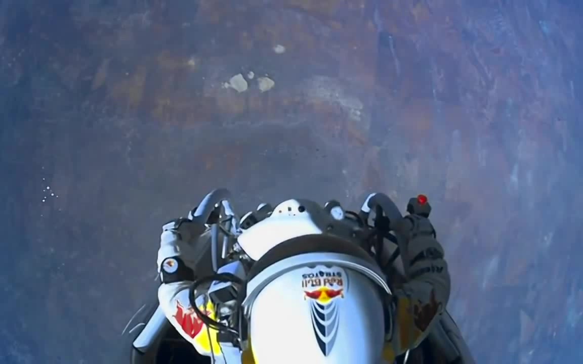 Felix Baumgartner's supersonic freefall from 128k - Coub