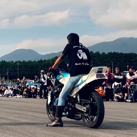 STOP REVVIN' - START RIDIN' - Coub