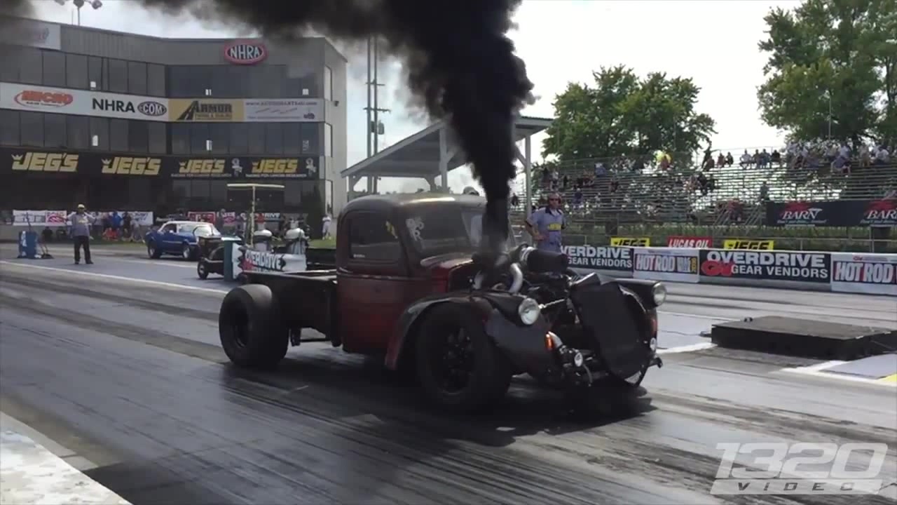 SLOW MOTION Drag Racing - Coub