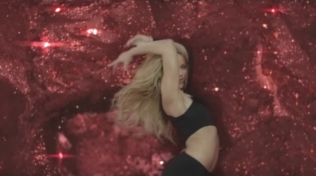 Shakira - She Wolf (Official HD Video) - Coub