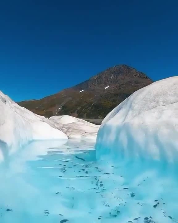 Sky Blue Icy Water - Coub