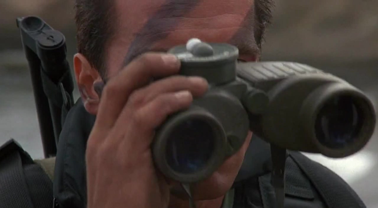 Commando vs Predators - Coub