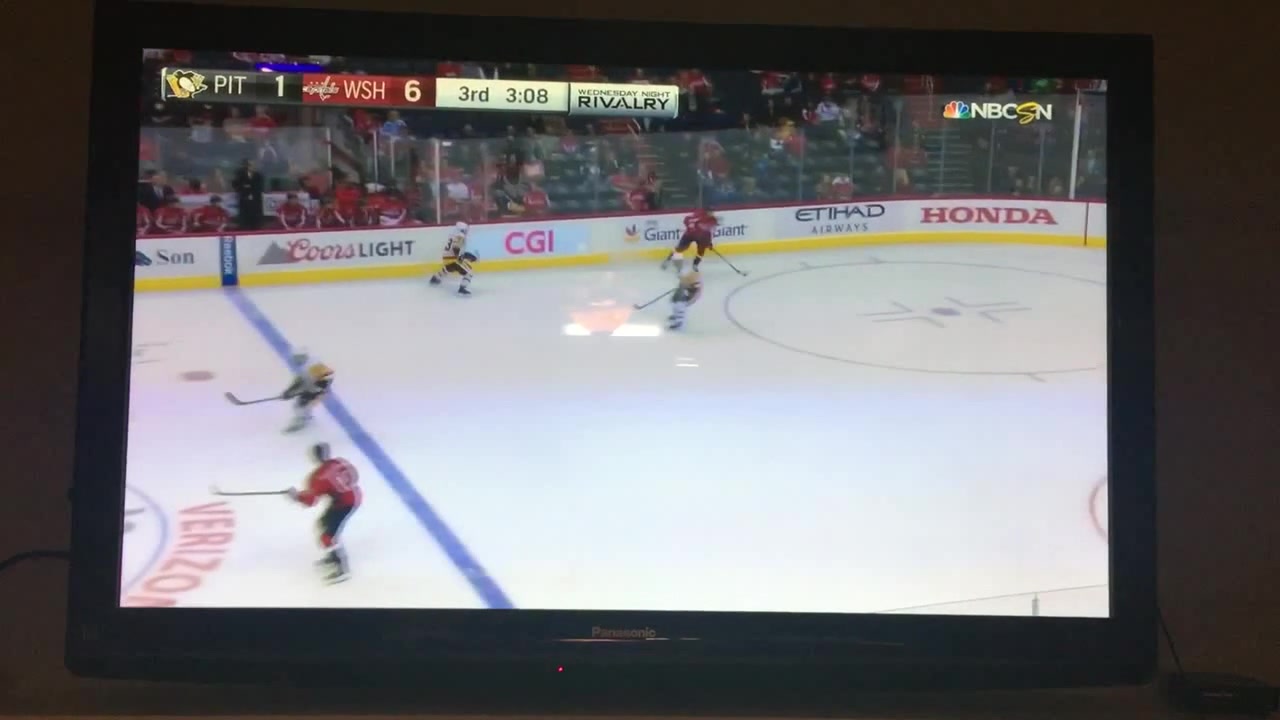 Caps vs Pens - Coub