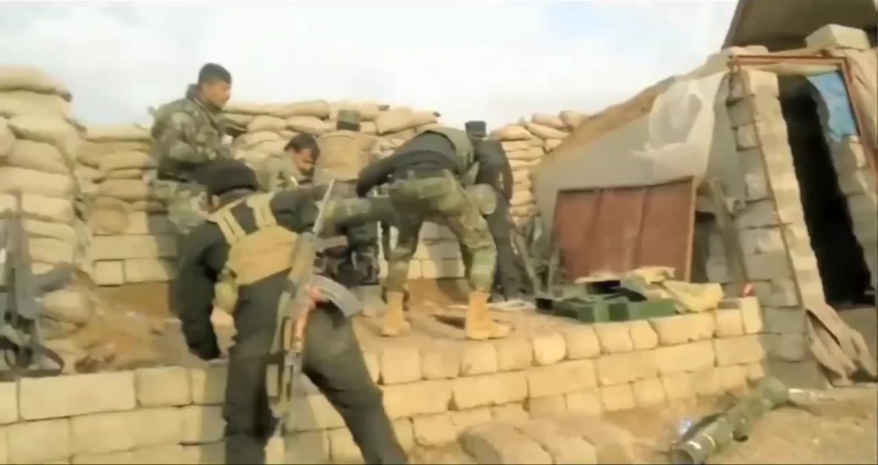 Norwegian Volunteer And His Kurdish Peshmerga Unit Destroy ISIS APC ...